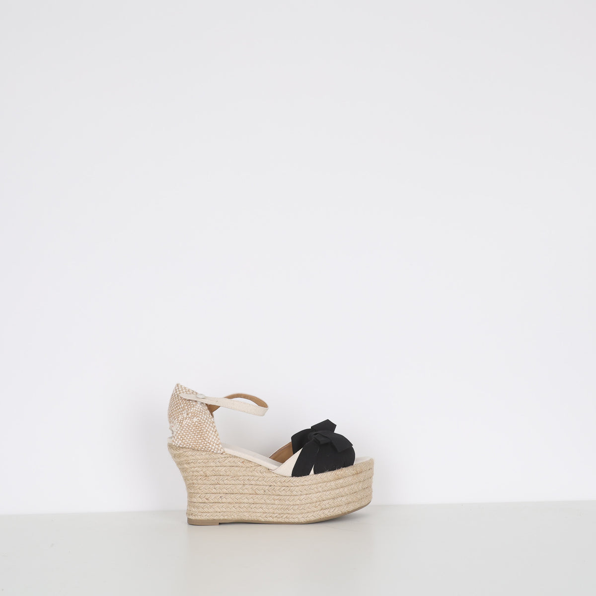 Castaner Shoes, Shoe Size 38 — The Cirkel